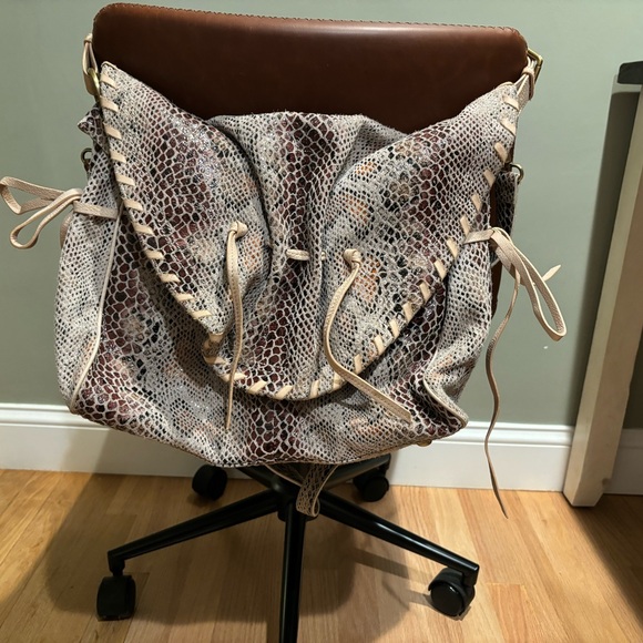 Sorial | Bags | Sorial Brown Snake Print Leather Or Leather Like Ladies ...